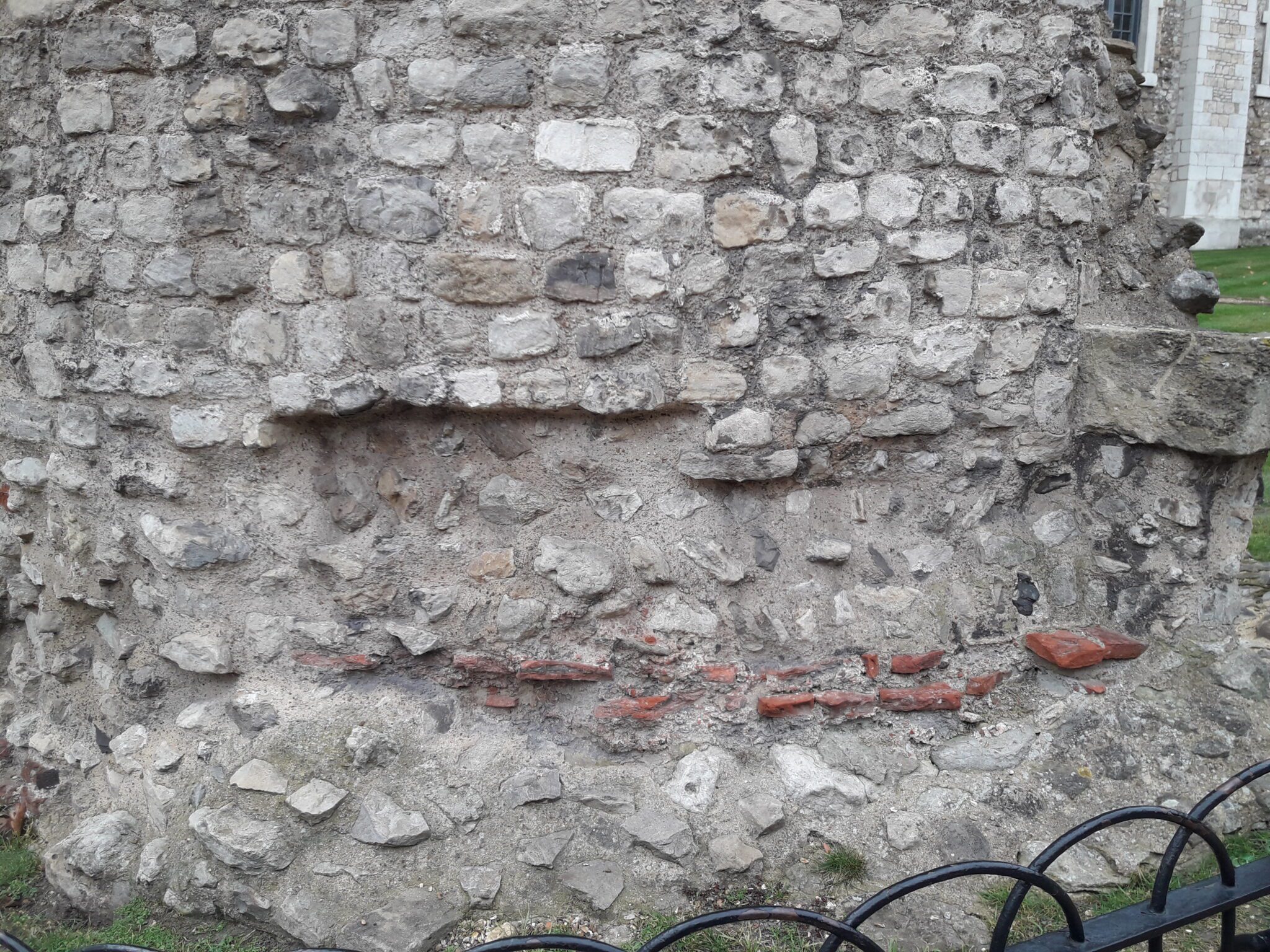 Hidden London - Wardrobe Place - London Guided Walks