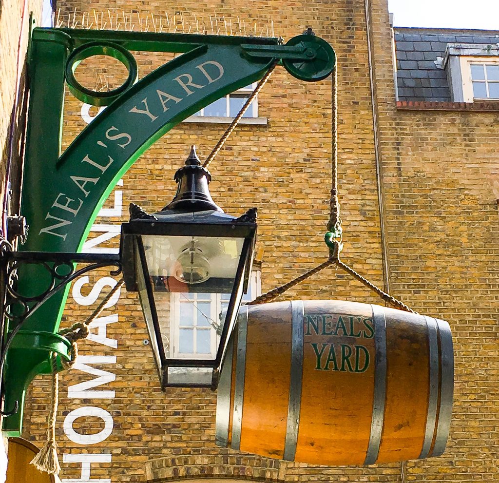 Tale of Two Slums in St Giles Walk - London Guided Walks