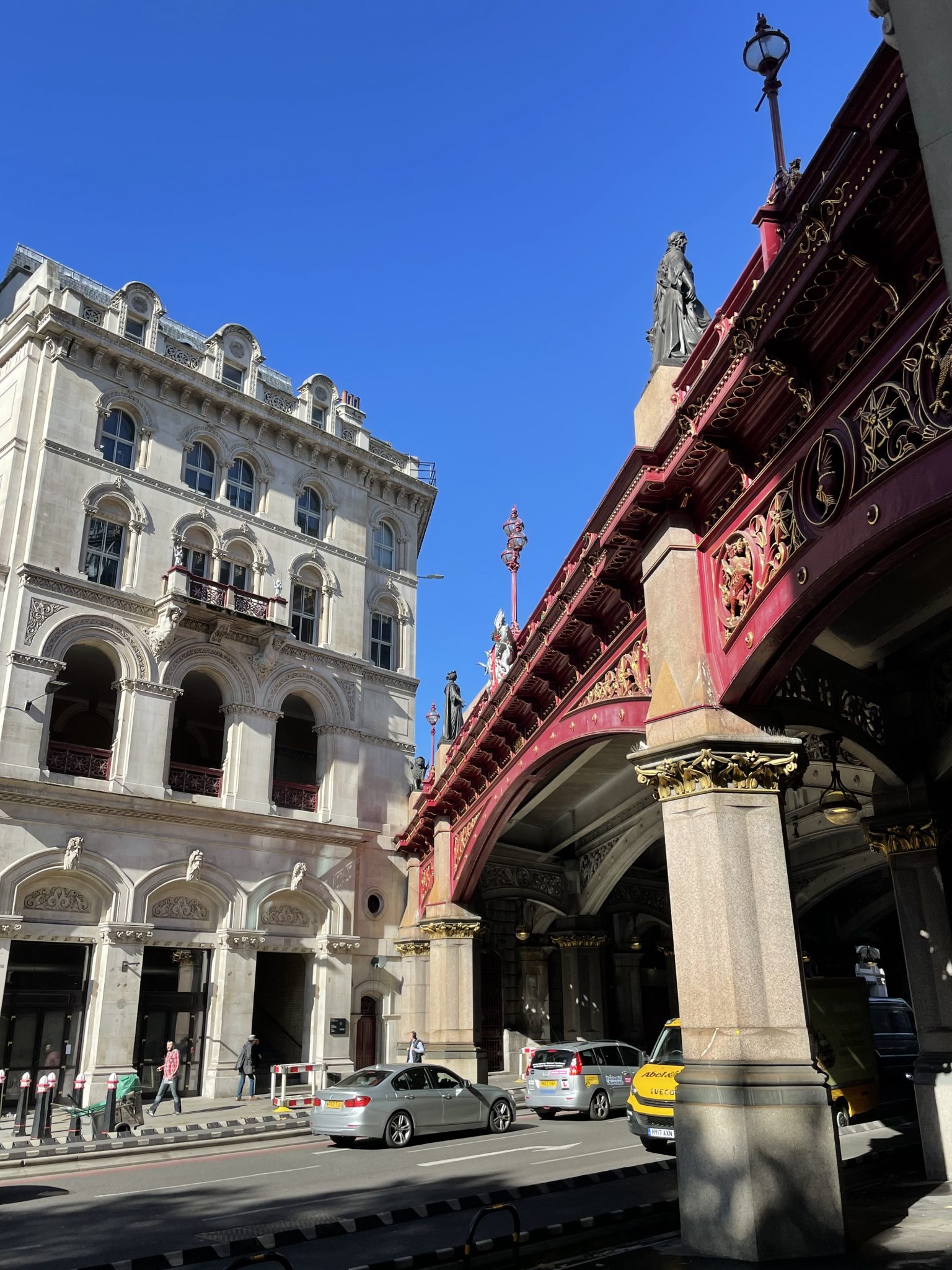The Viaduct Tavern: A Victorian Gin Palace with a Storied Past - London ...