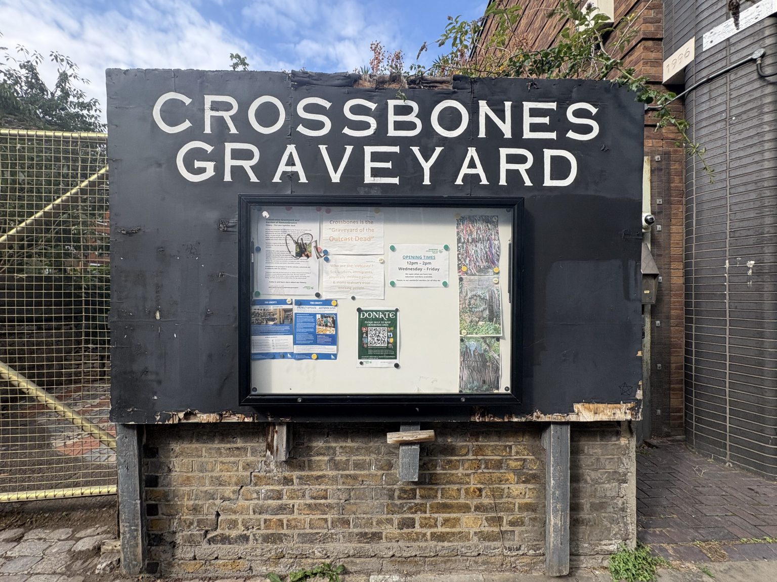 Crossbones Graveyard: A Brief Historical Overview - London Guided Walks