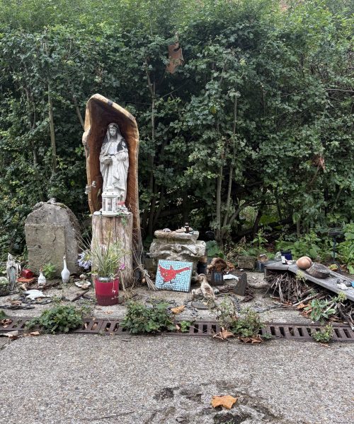 Crossbones Graveyard: A Brief Historical Overview - London Guided Walks